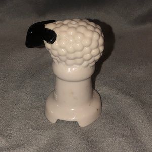 Wade | Kitchen | Wade Ceramics Sheep Pie Funnel 4 Inch | Poshmark